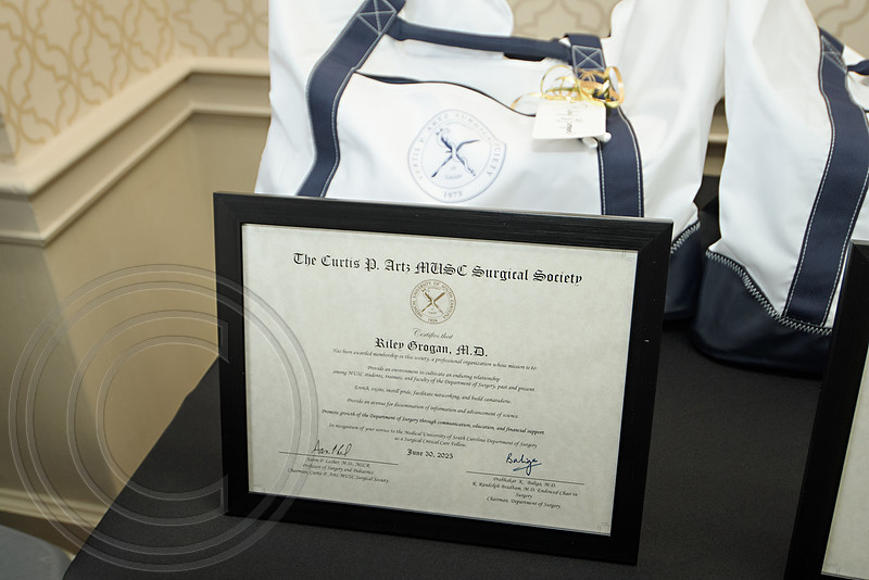 Robbin Knight Photography | MUSC Dept. of Surgery Graduation Ceremony 2025